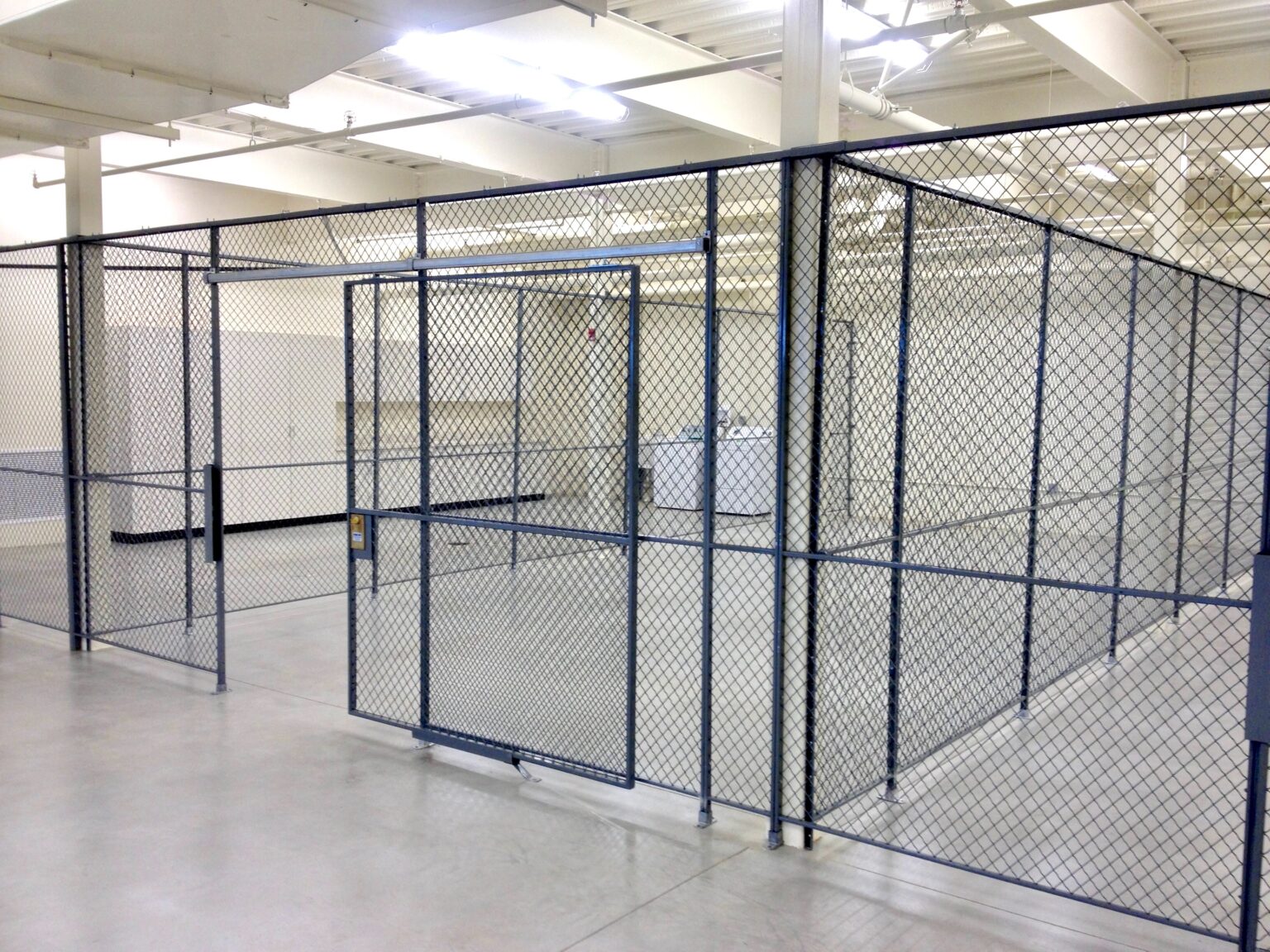 MaxGuard Series Wire Partitions - Newark Wire Works Inc.